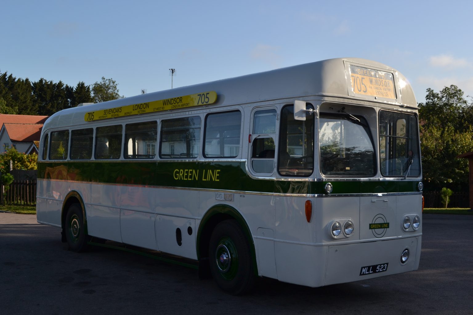 Single Deckers - The London Bus Company